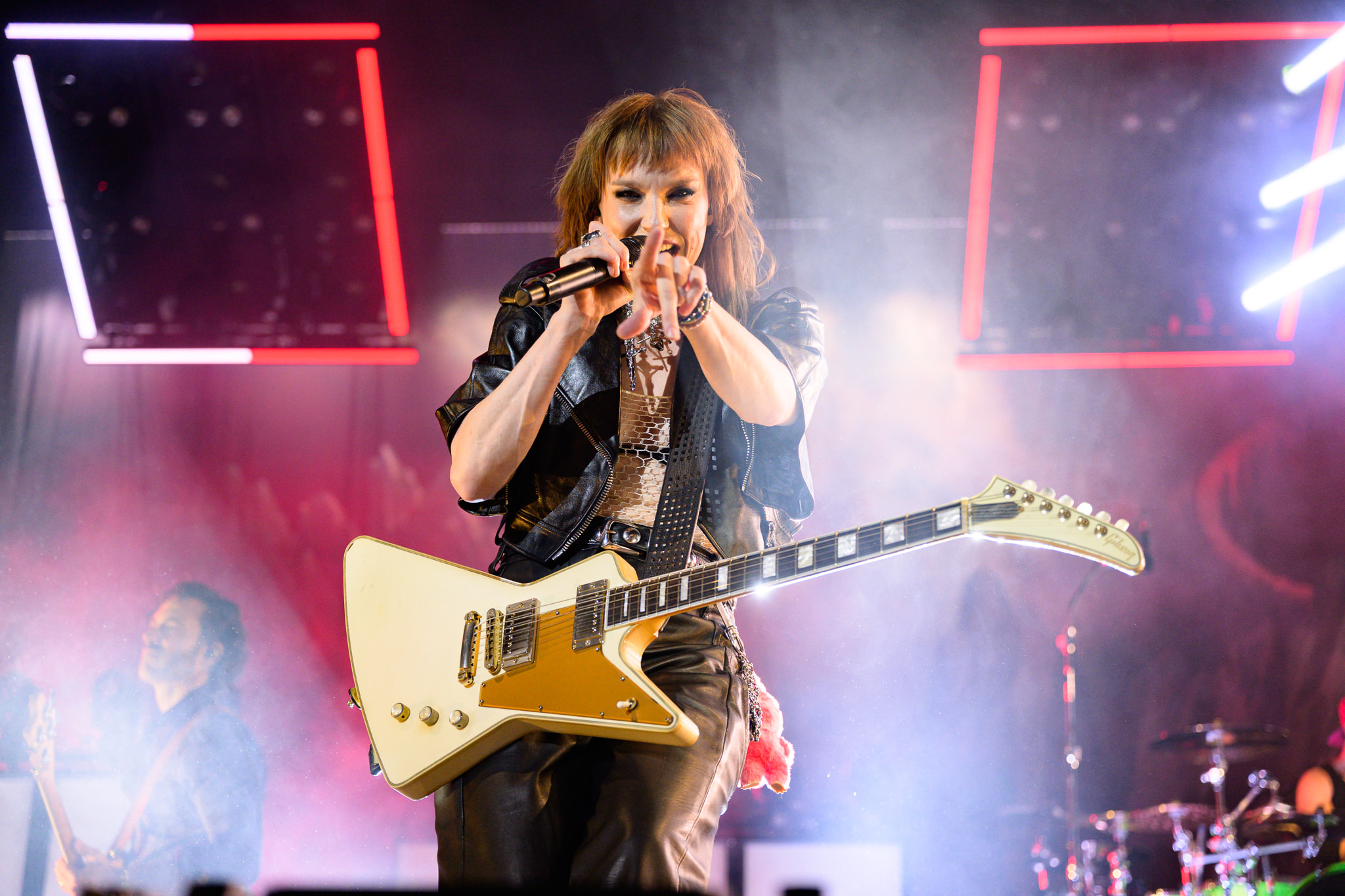 Halestorm and Friends Ignite the Night – Photos from the Pit