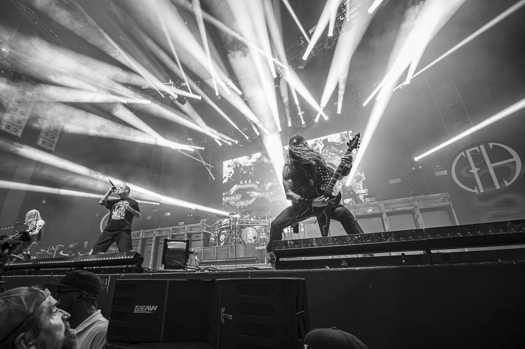 Pantera’s Hometown Show: The Heaviest Summer Tour Shakes Dos Equis ...
